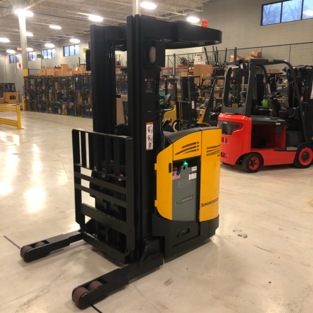 2013 JUNGHEINRICH ETR235 - Vitan Equipment