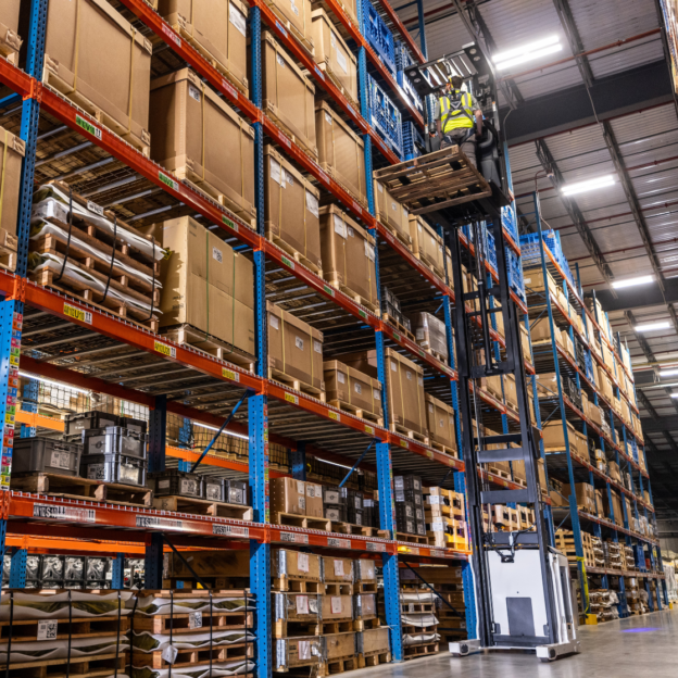 Bobcat Electric Narrow Aisle High-Level Order Picker - Vitan Equipment