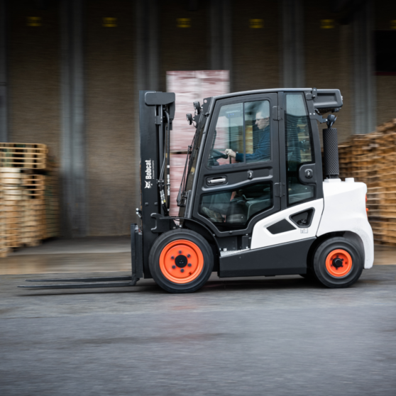 Bobcat Medium-Capacity Diesel Pneumatic Tire Forklift - Vitan Equipment